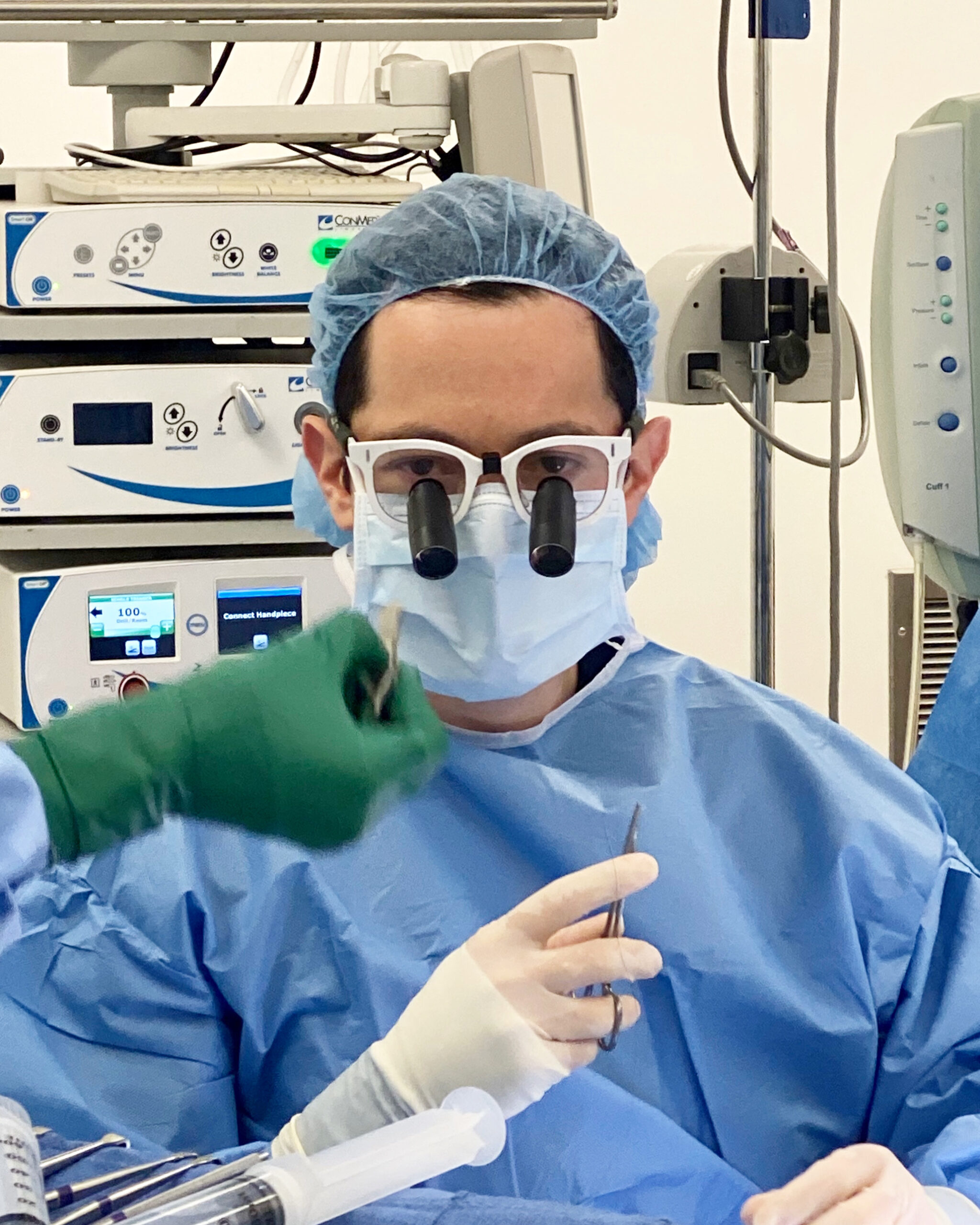 Dr. Yevgeny Shuhatovich DO, FACS – Hand Surgeon – Trust your hands in mine.